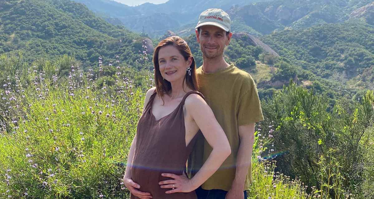 Bonnie Wright Anne Oldu – Fantastik Canavarlar